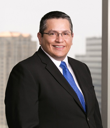 Abogado Ray Cantu | El Martillo Tejano®